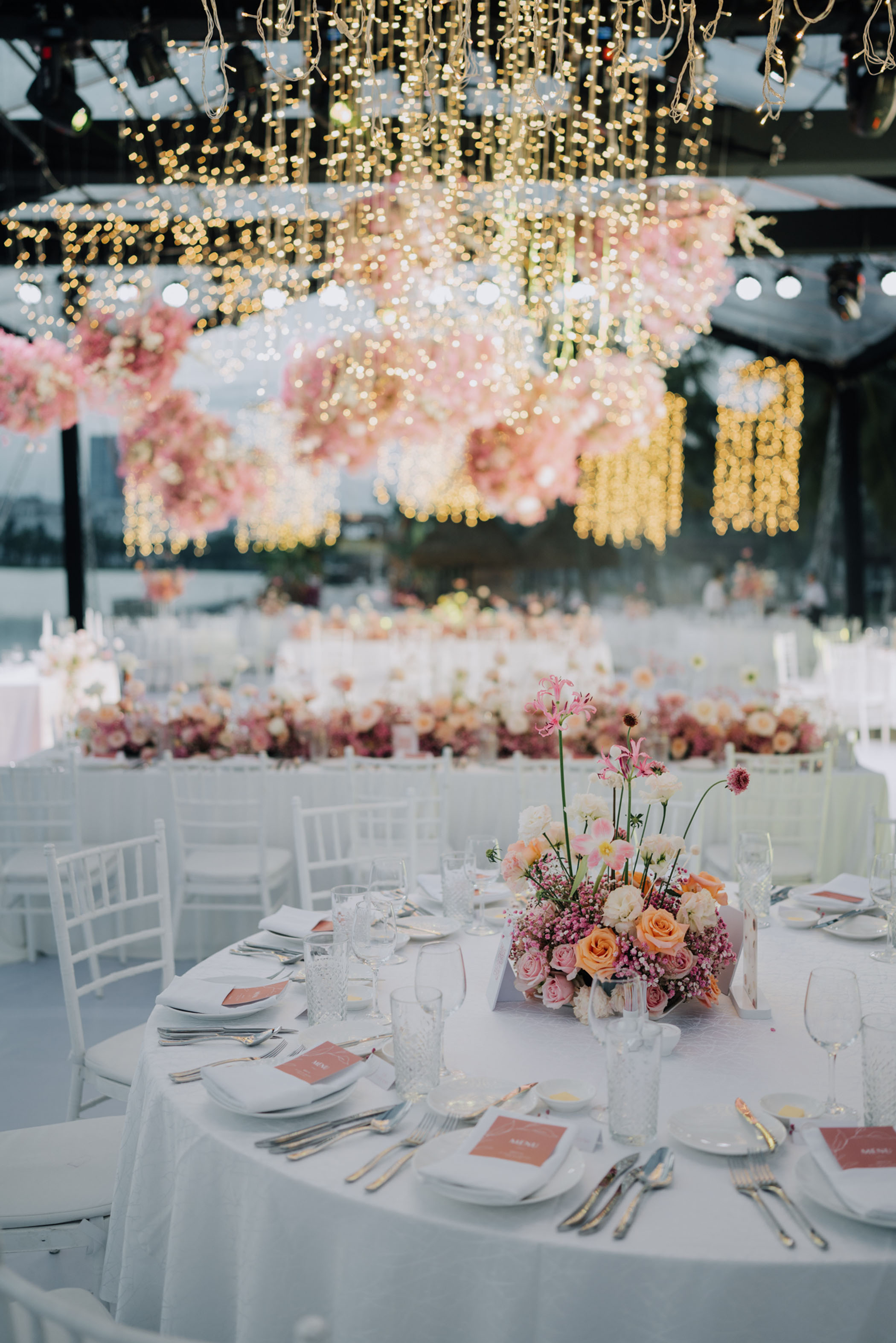 25pink-blush-beach-wedding-Hà-Nội - Green Wedding Shoes