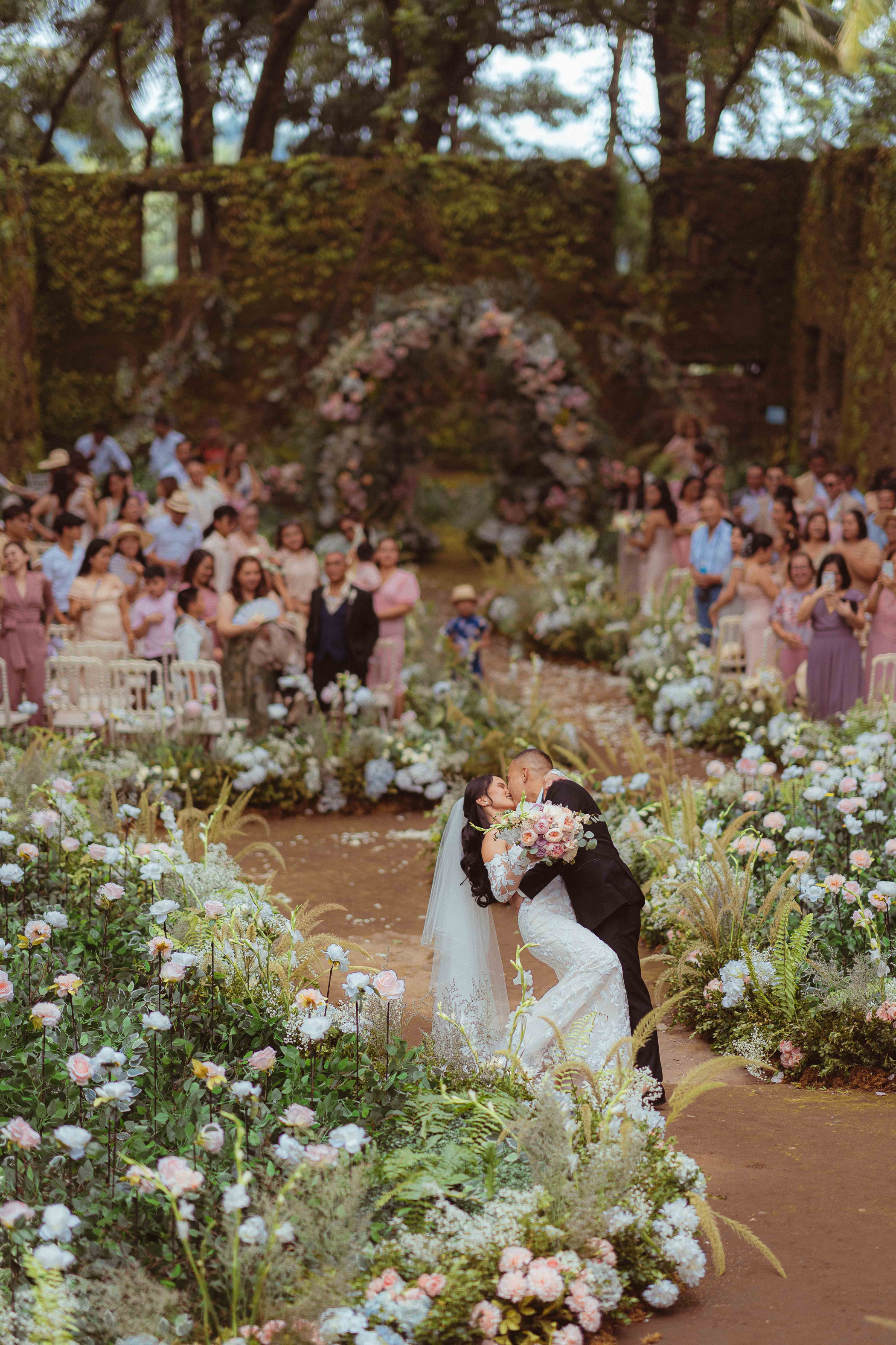 This Dreamy Wedding In The Philippines Filled The Ruins Of An Old ...