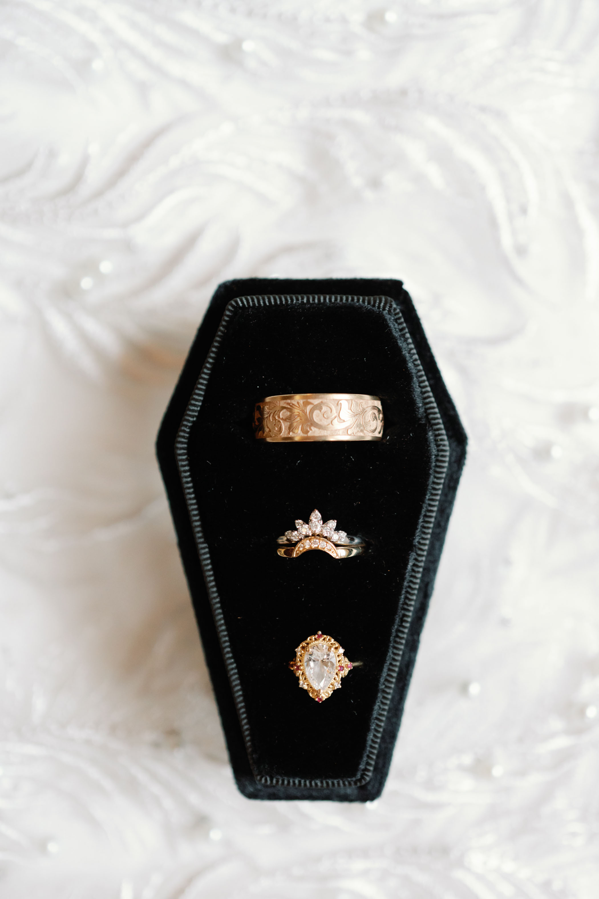 Gothic Meets Glam For This Spooky Halloween-Inspired Wedding