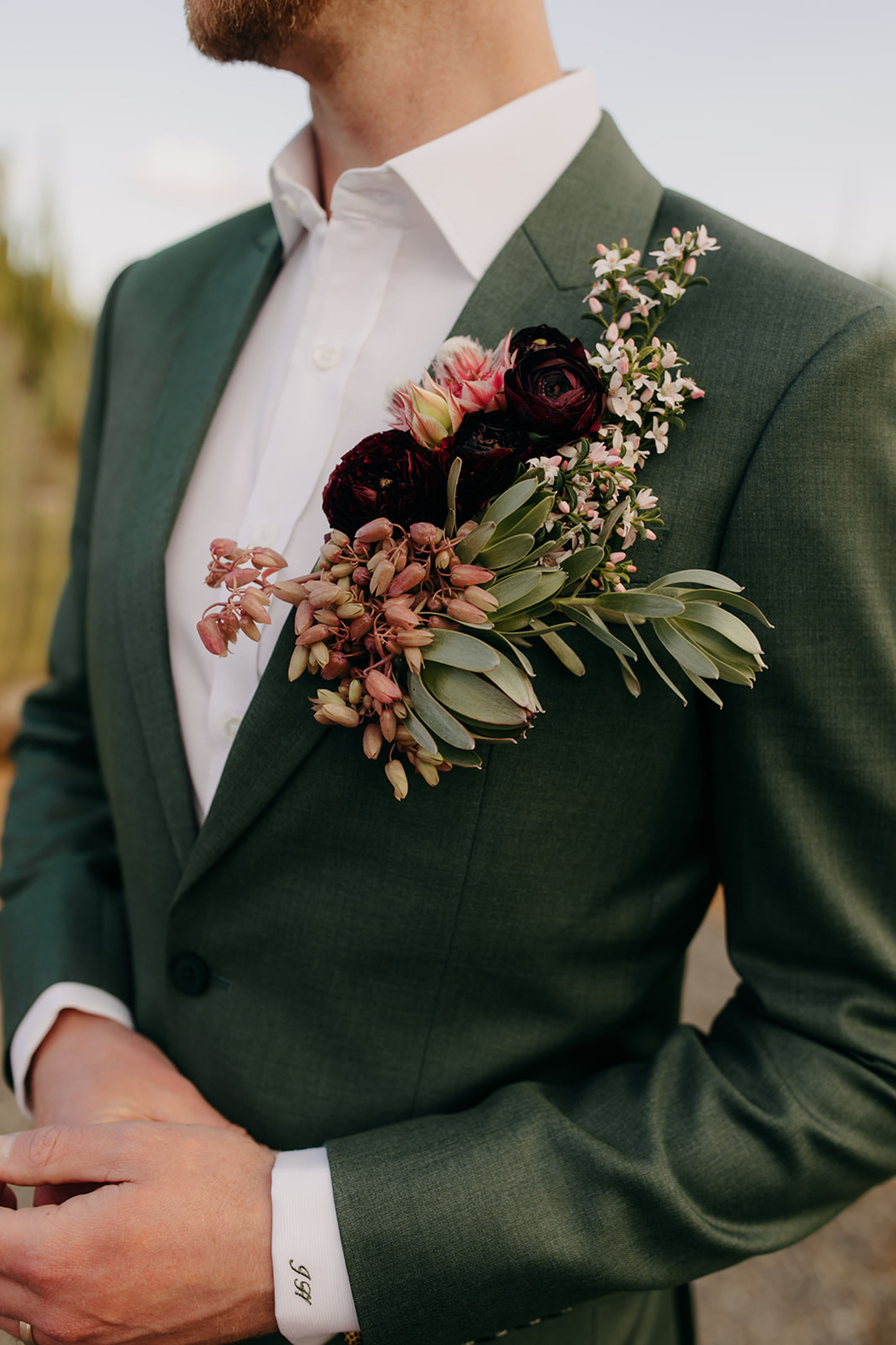 Stunning Wearable Flowers For The Groom