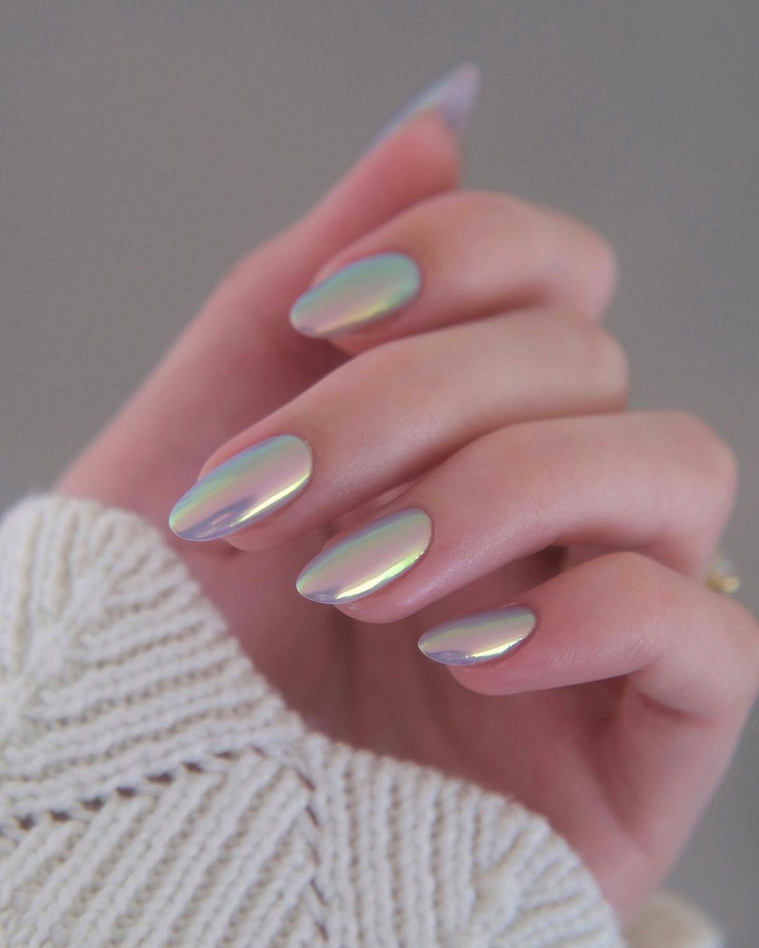 Chrome Nails: 41 Stunning Designs & Ideas to Try in 2025