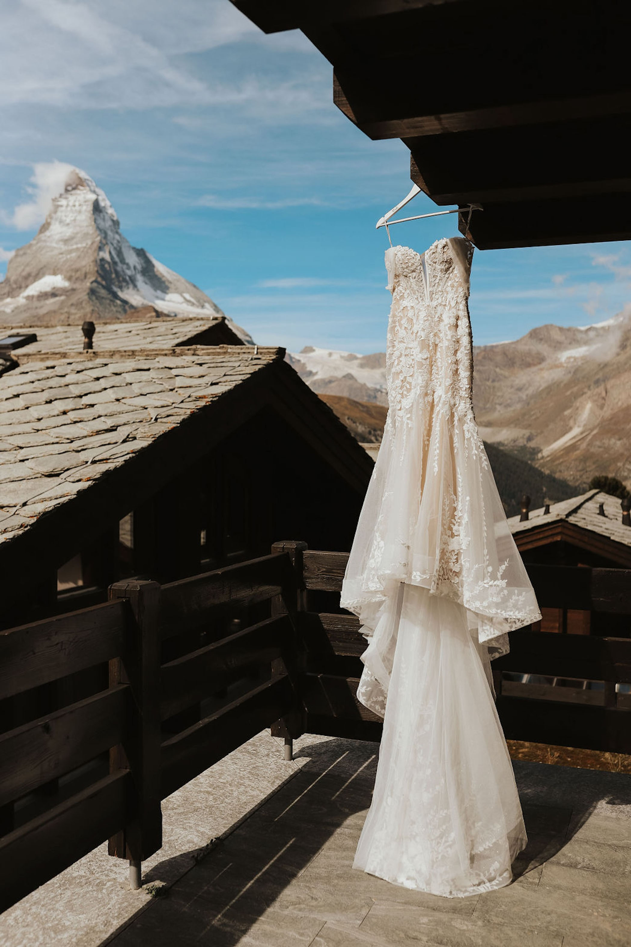 This Stunning Elopement in the Swiss Alps Was a Destination Dream Come True
