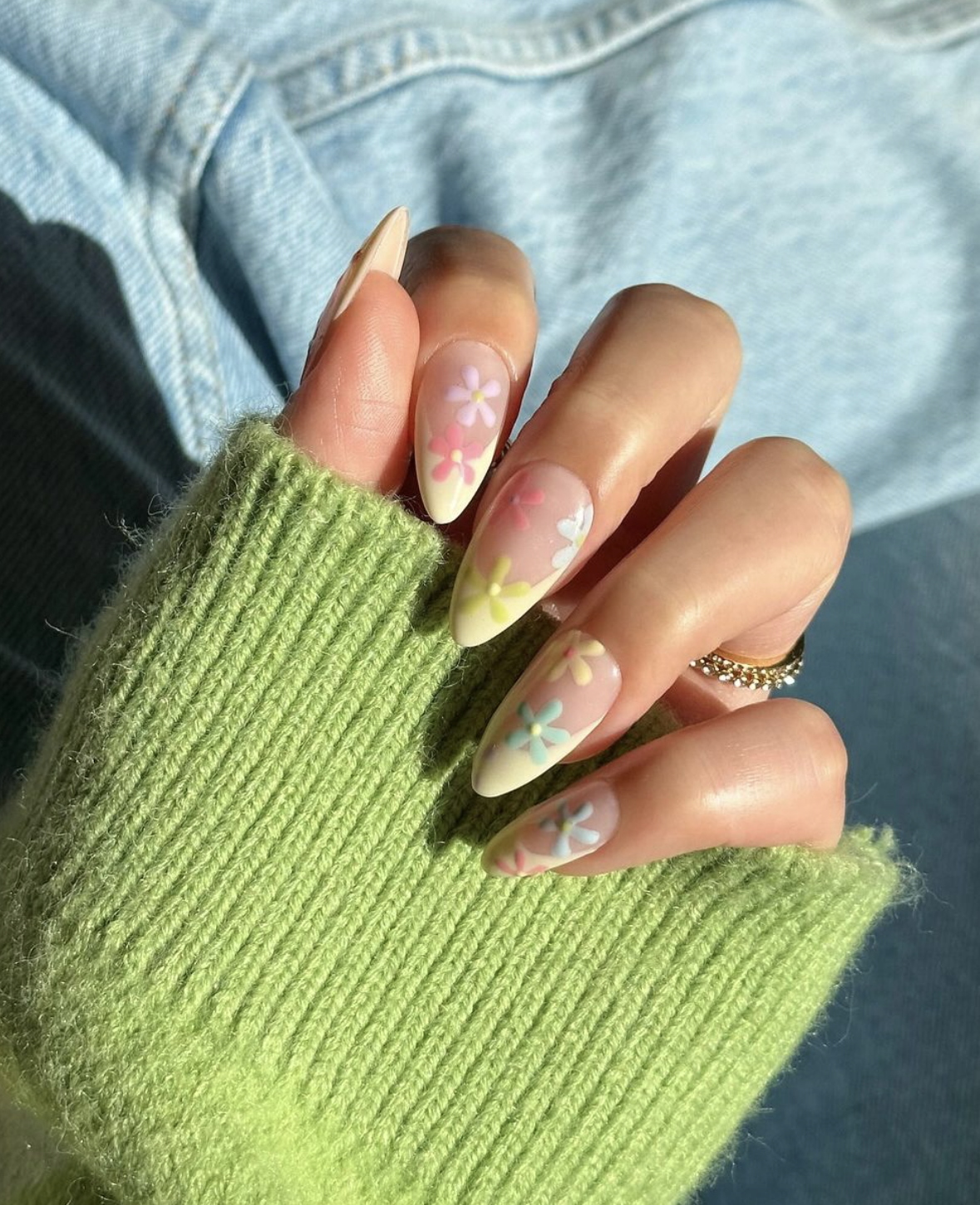 33 Elegant Flower Nail Designs From Simple to Intricate Florals