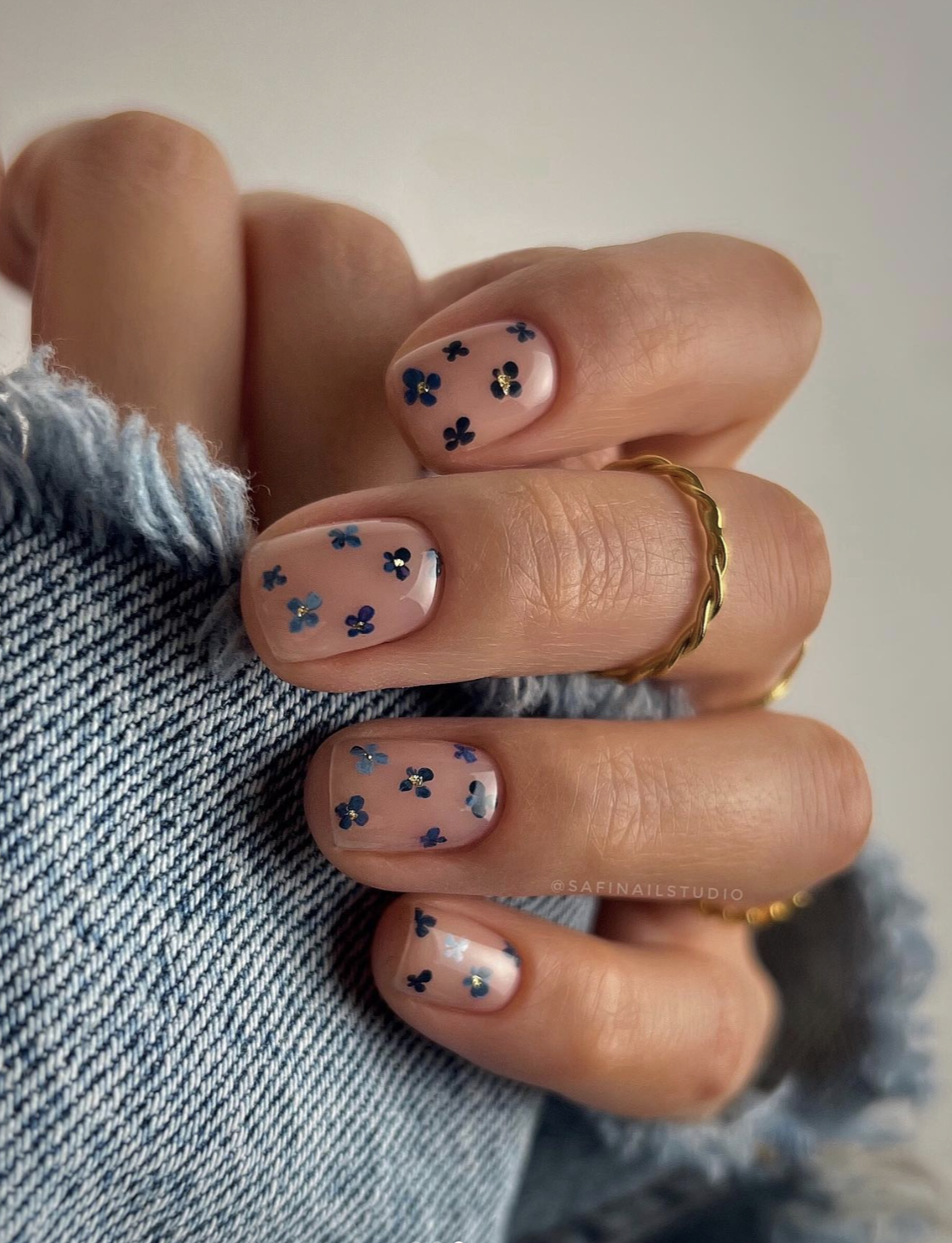 33 Elegant Flower Nail Designs From Simple to Intricate Florals