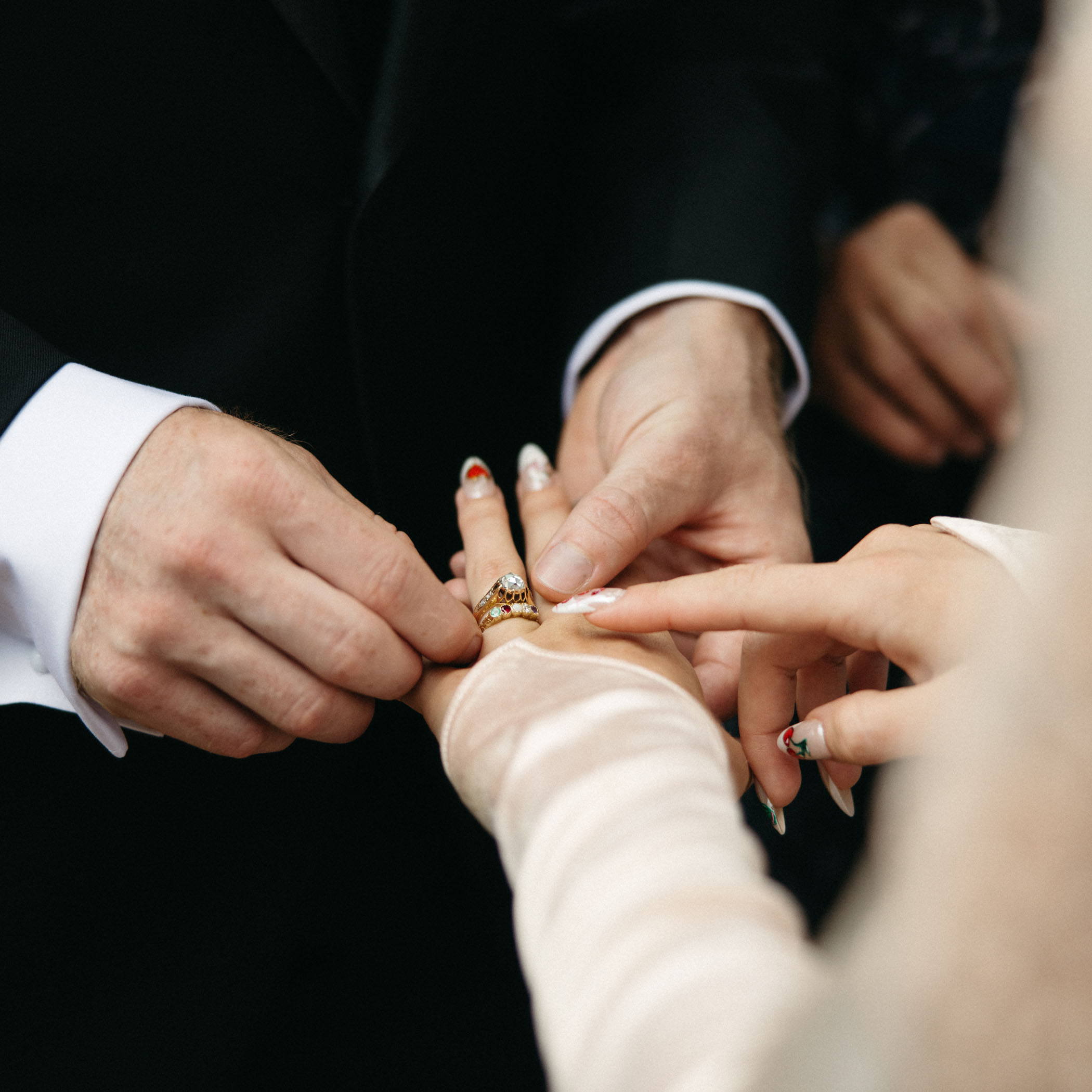 The Bride Wore SIX Vintage Wedding Dresses for This “Enchanted Swamp ...