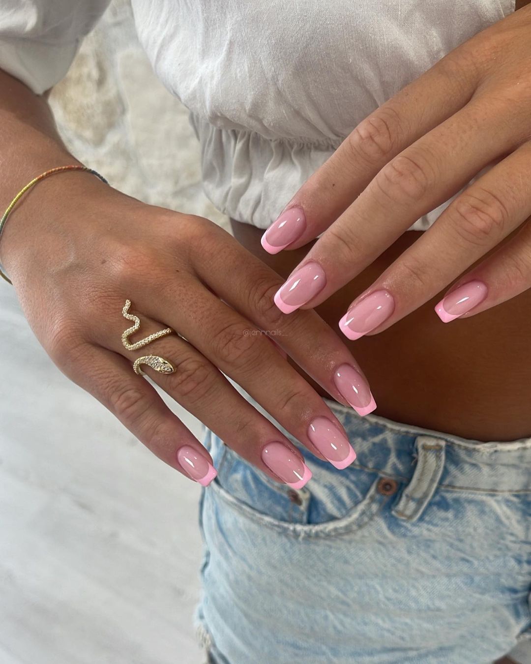 27 French Tip Nails We Love, From Hot To Light Pink Manicure Designs