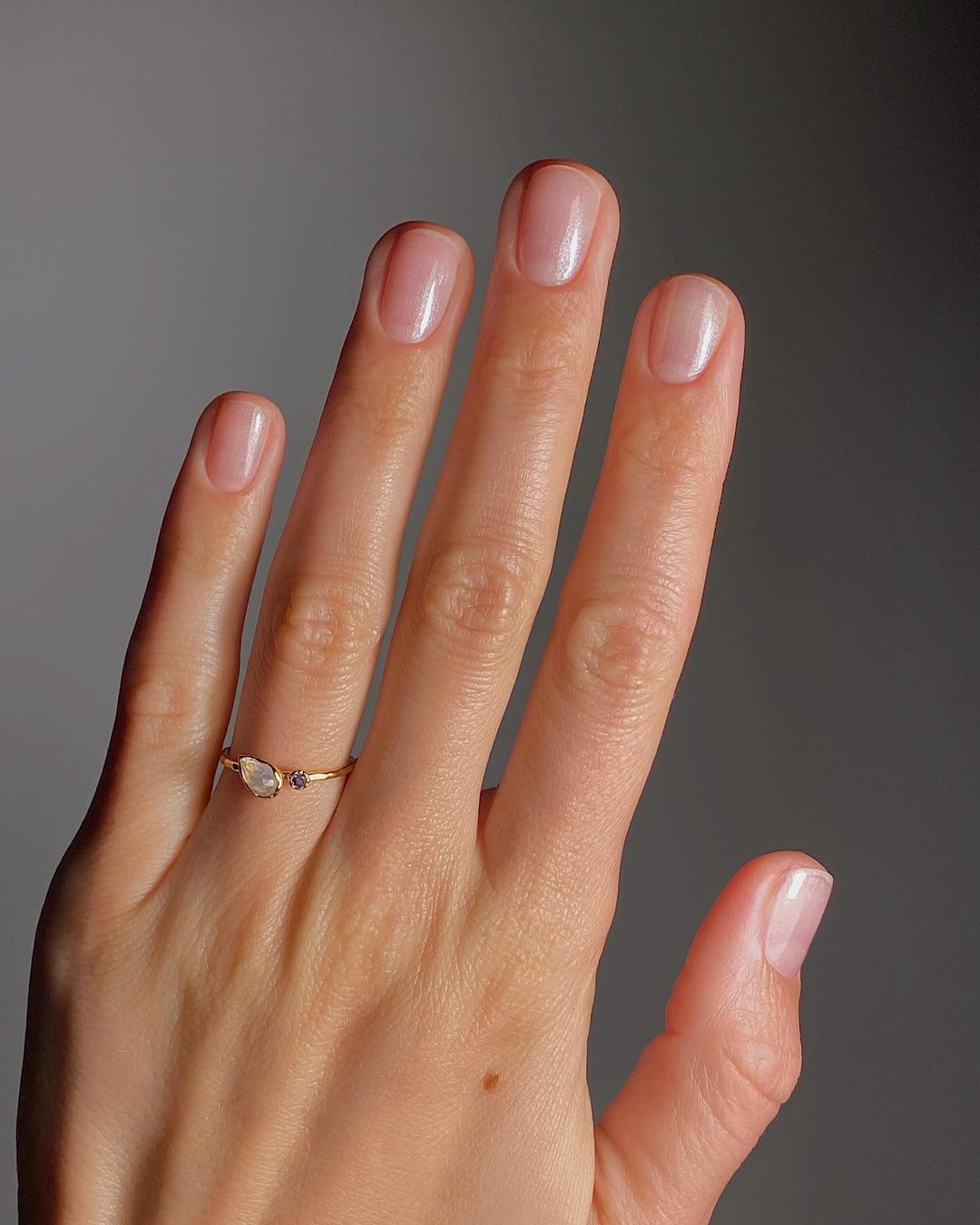 21 Best Engagement Nails Ideas for That Dreamy “Just Proposed To” Look