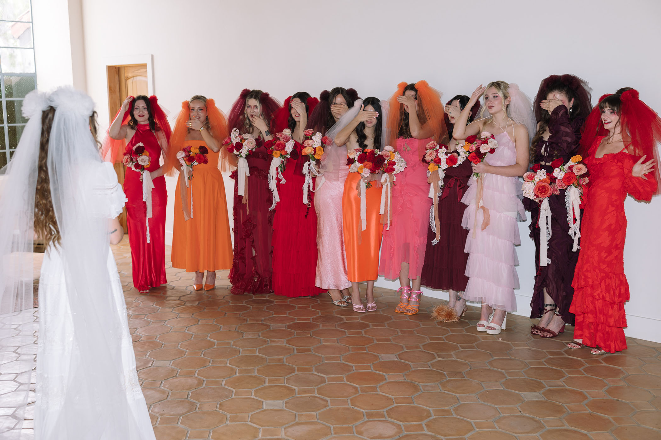 Rich Reds and Iconic Looks for this Creative California Wedding