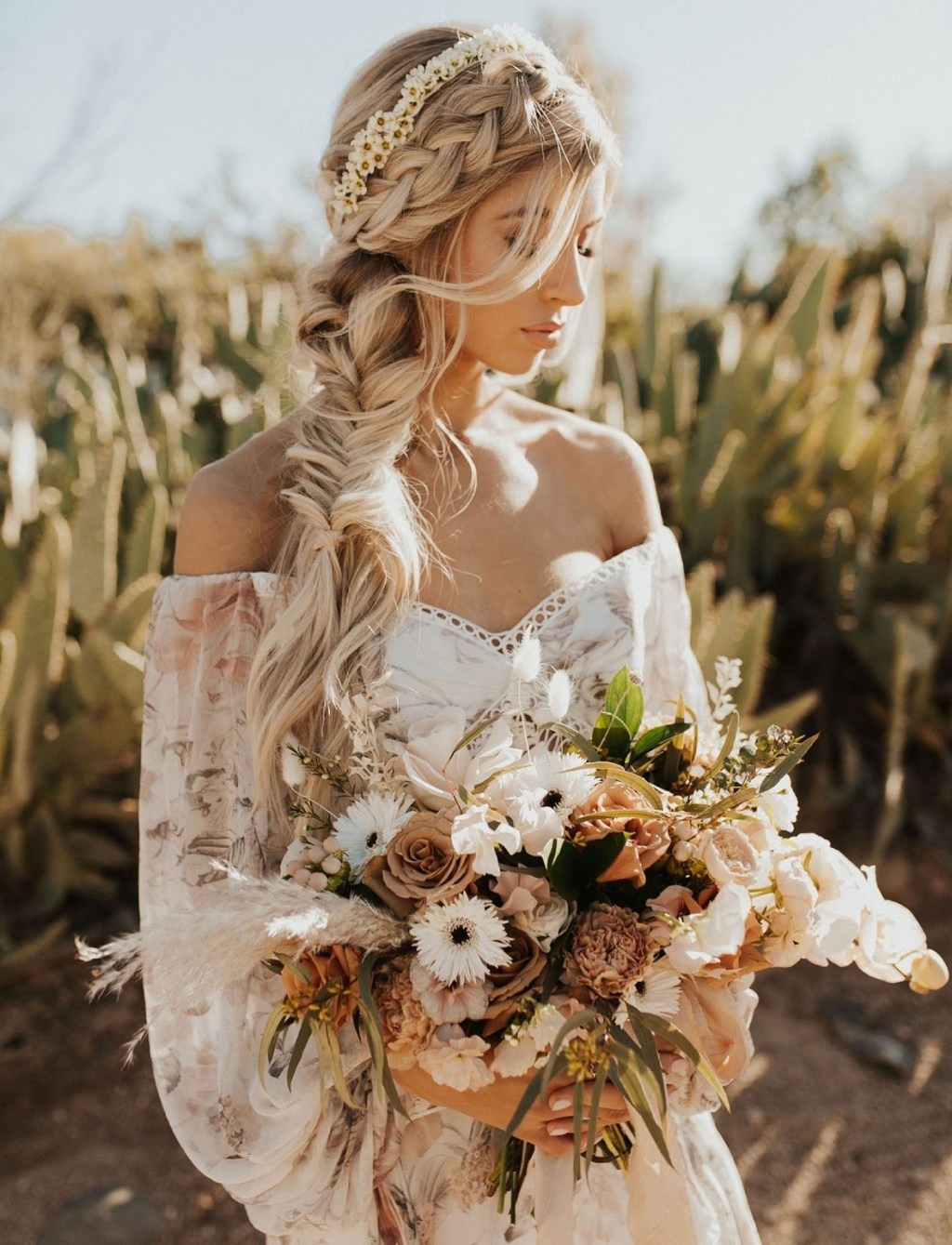 55 Wedding Hairstyles For Every Hair Type + Bridal Inspo Style Guide