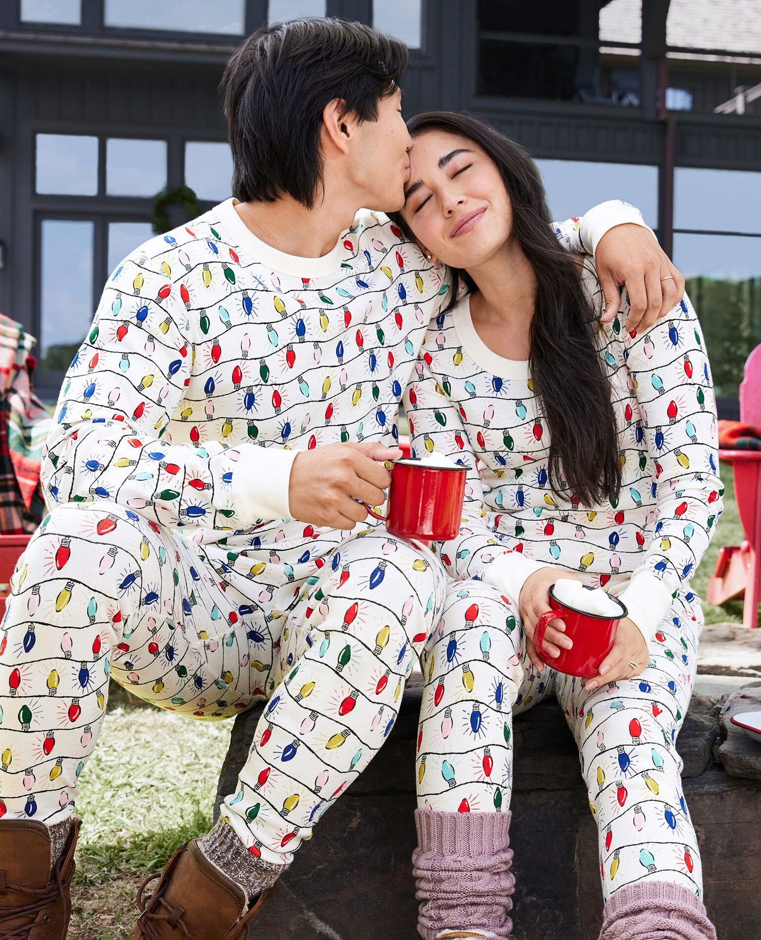 19 Cute Matching Christmas Pajamas for Couples