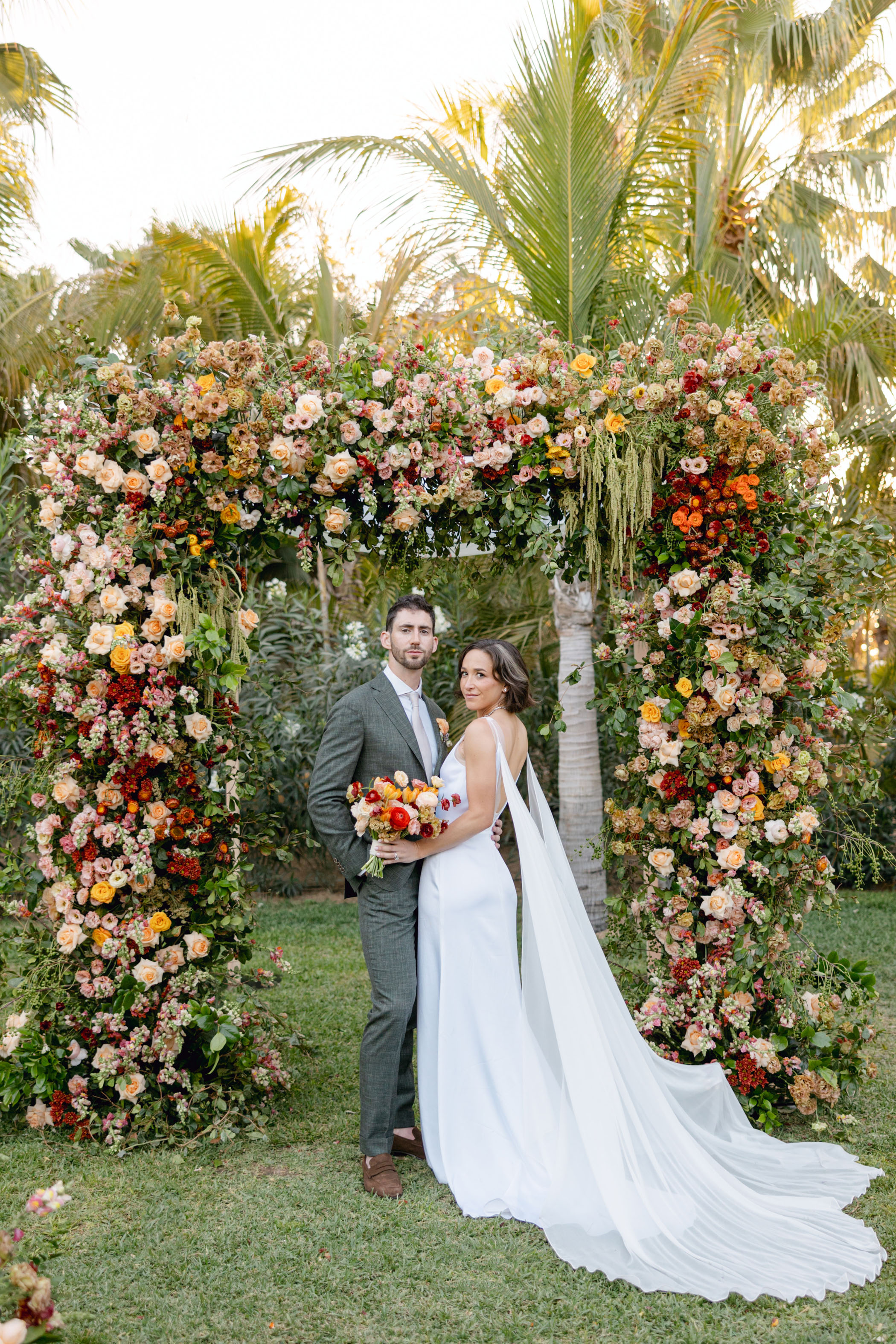 An Earthy + Elegant Destination Wedding in Cabo