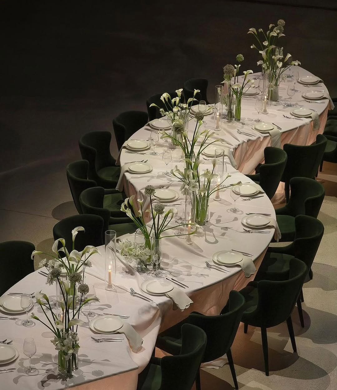 Love in Full Bloom: 10 Wedding Flower Trends That Will Rule 2025