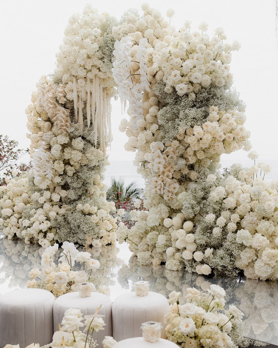 Love in Full Bloom: 10 Wedding Flower Trends That Will Rule 2025