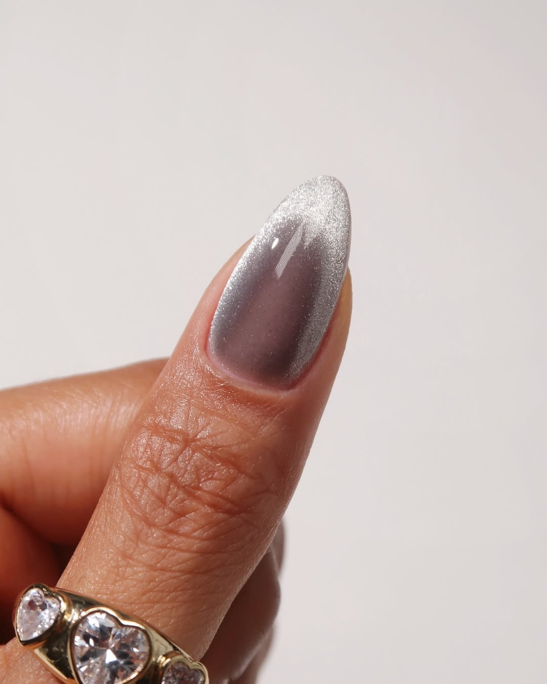Cat Eye Nails: 42 Cute Designs + Magnetic Gel Polish Tutorial