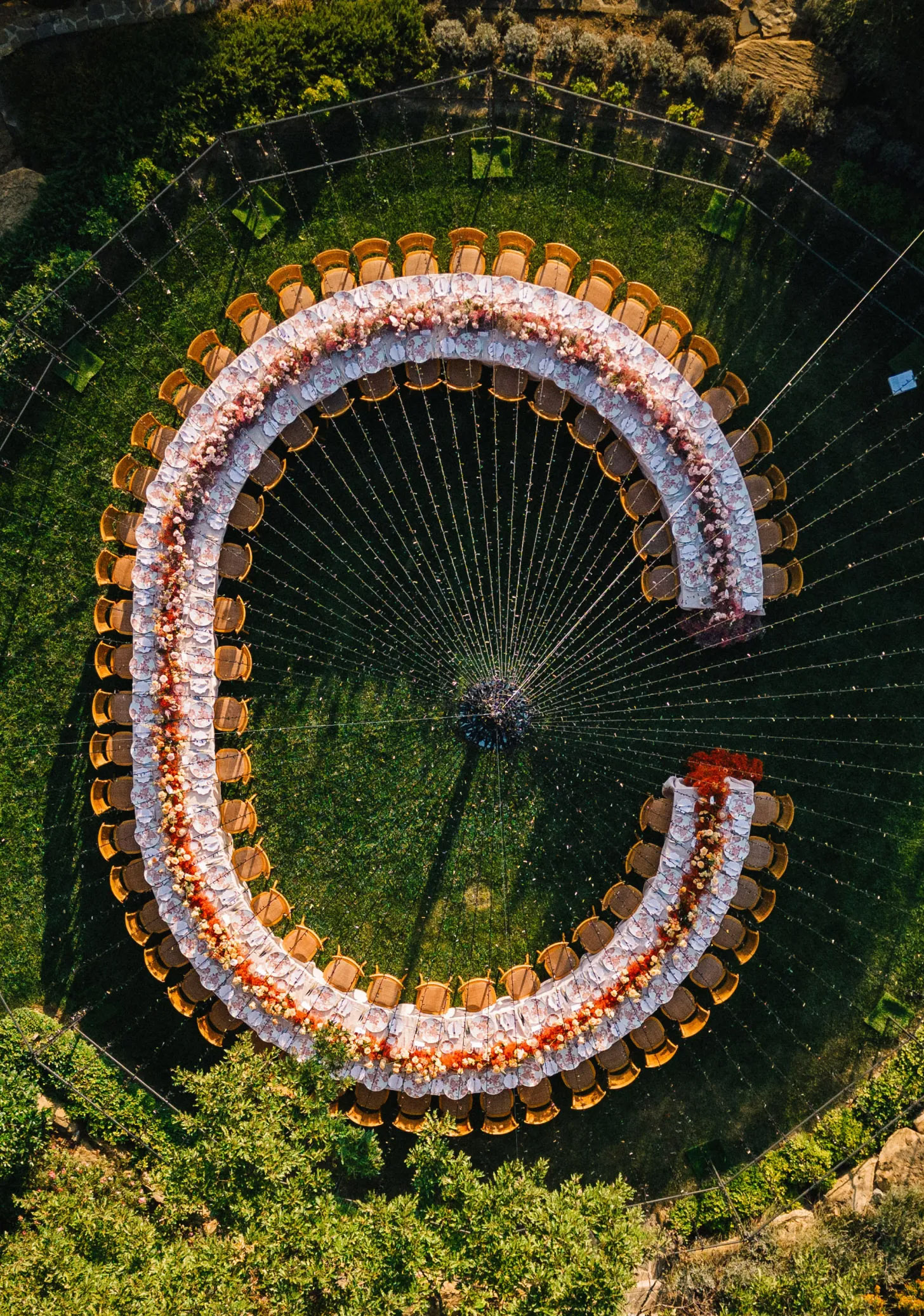 The Ultimate Guide to Wedding Reception Table Layouts: 25 Creative Ideas