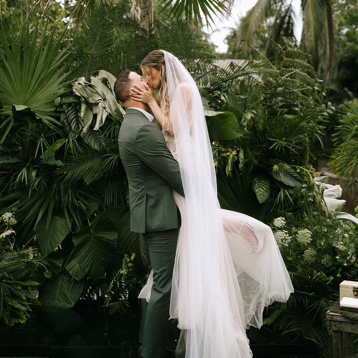 Wonderfully Wild Wedding in Tulum was an Earthy Modern Masterpiece