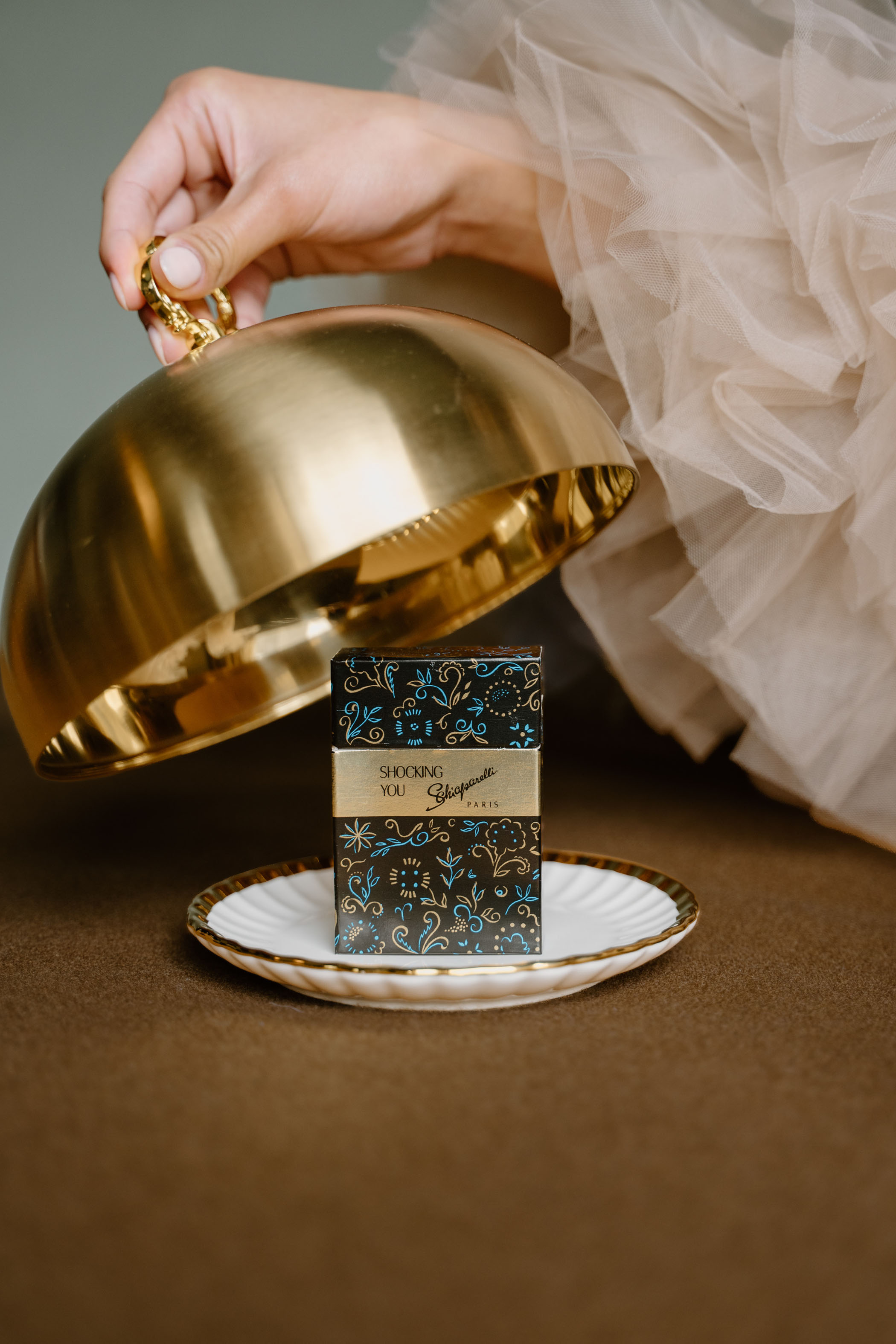 This Schiaparelli-Inspired Wedding Was All Earth Tones + Offbeat Elegance